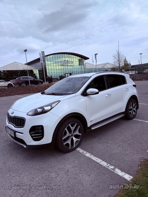 Белый Киа Sportage 2018 в Таллин, объемом двигателя 2.00 л и пробегом 191 тыс. км за 13900 €, фото 4 на AUTOMOTO.COM.LV