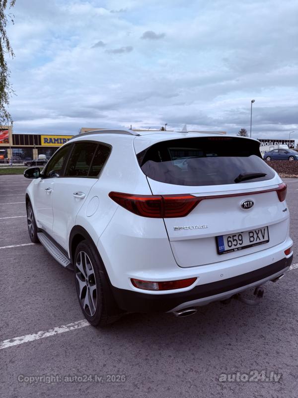 Белый Киа Sportage 2018 в Таллин, объемом двигателя 2.00 л и пробегом 191 тыс. км за 13900 €, фото 5 на AUTOMOTO.COM.LV
