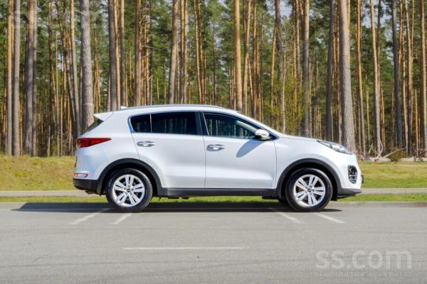 Белый Киа Sportage 2018 в Рига, объемом двигателя 1.60 л и пробегом 251 тыс. км за 9590 €, фото 8 на AUTOMOTO.COM.LV