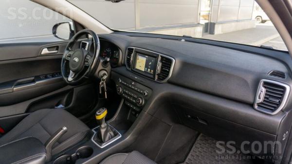 Белый Киа Sportage 2018 в Рига, объемом двигателя 1.60 л и пробегом 251 тыс. км за 9590 €, фото 10 на AUTOMOTO.COM.LV