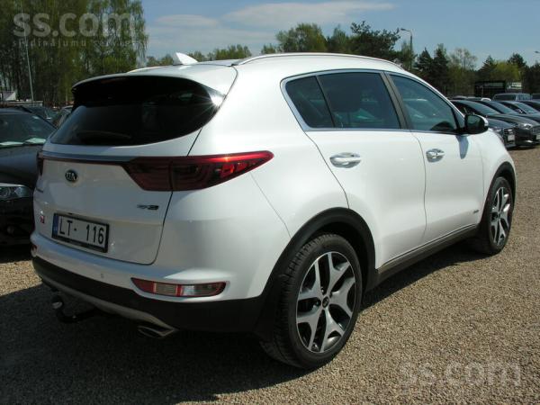 Белый Киа Sportage 2018 в Рига, объемом двигателя 2.00 л и пробегом 119 тыс. км за 15490 €, фото 3 на AUTOMOTO.COM.LV