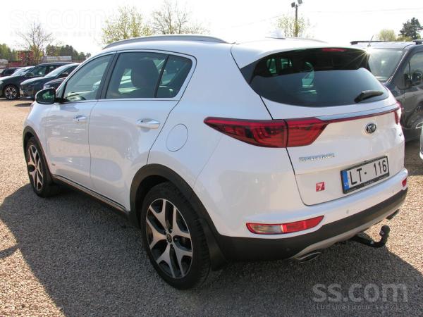 Белый Киа Sportage 2018 в Рига, объемом двигателя 2.00 л и пробегом 119 тыс. км за 15490 €, фото 4 на AUTOMOTO.COM.LV