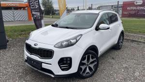 White Kia Sportage 2018 in Marijampole, with an engine capacity of 1.59 L and mileage of 163 thousand km for 13500 €, photo  on AUTOMOTO.COM.LV
