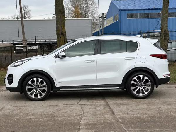Белый Киа Sportage 2018 в Рига, объемом двигателя 1.60 л и пробегом 169 тыс. км за 12500 €, фото 8 на AUTOMOTO.COM.LV
