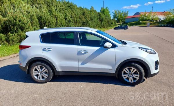 Balts Kia Sportage 2018 Rīga, ar dzinēja tilpumu 1.60 L un nobraukumu 82 tūkst. km par 12800 €, foto 4 vietnē AUTOMOTO.COM.LV