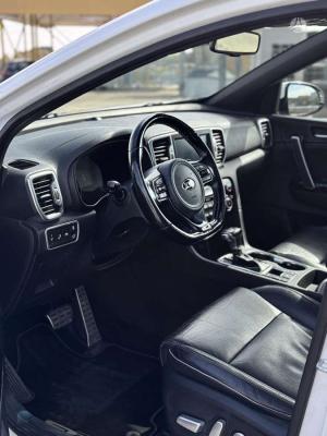 Balts Kia Sportage 2018 Viļņa, ar dzinēja tilpumu 1.69 L un nobraukumu 137 tūkst. km par 14350 €, foto 7 vietnē AUTOMOTO.COM.LV