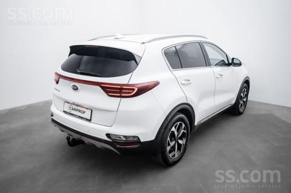 Balts Kia Sportage 2018 Tallina, ar dzinēja tilpumu 1.70 L un nobraukumu 167 tūkst. km par 13999 €, foto 4 vietnē AUTOMOTO.COM.LV