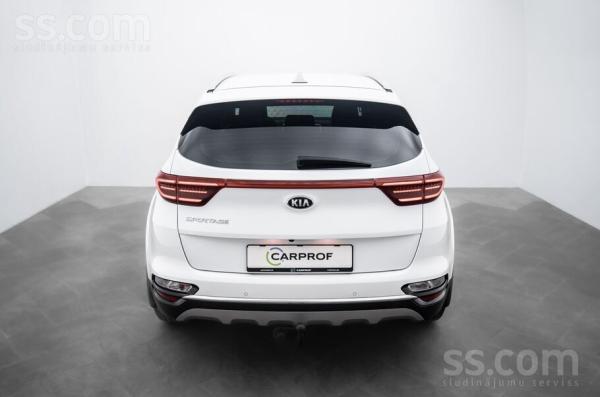 Balts Kia Sportage 2018 Tallina, ar dzinēja tilpumu 1.70 L un nobraukumu 167 tūkst. km par 13999 €, foto 5 vietnē AUTOMOTO.COM.LV