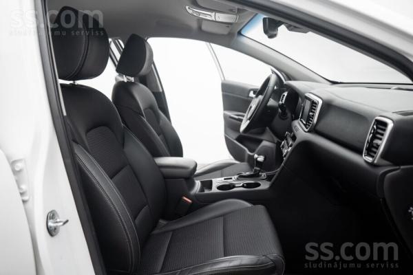 Balts Kia Sportage 2018 Tallina, ar dzinēja tilpumu 1.70 L un nobraukumu 167 tūkst. km par 13999 €, foto 10 vietnē AUTOMOTO.COM.LV