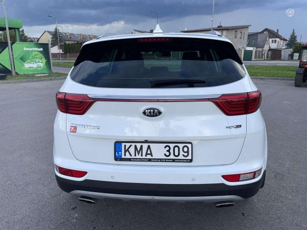 White Kia Sportage 2018 in Kaunas, with an engine capacity of 1.59 L and mileage of 48 thousand km for 18300 €, photo 4 on AUTOMOTO.COM.LV