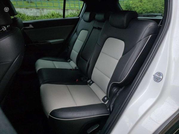 Balts Kia Sportage 2018 Utena, ar dzinēja tilpumu 1.59 L un nobraukumu 103 tūkst. km par 15900 €, foto 10 vietnē AUTOMOTO.COM.LV
