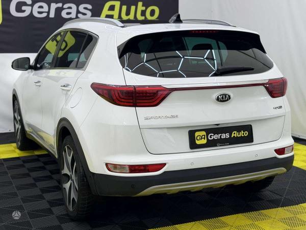 Balts Kia Sportage 2018 Viļņa, ar dzinēja tilpumu 1.69 L un nobraukumu 140 tūkst. km par 14490 €, foto 7 vietnē AUTOMOTO.COM.LV