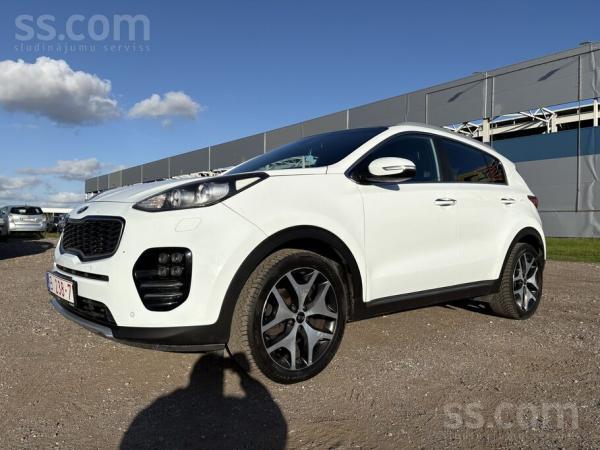 Balts Kia Sportage 2018 Daugavpils, ar dzinēja tilpumu 1.70 L un nobraukumu 204 tūkst. km par 10850 €, foto 1 vietnē AUTOMOTO.COM.LV