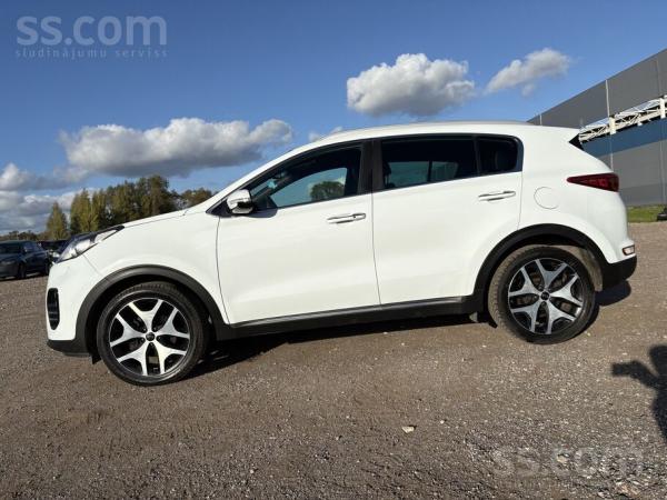 Balts Kia Sportage 2018 Daugavpils, ar dzinēja tilpumu 1.70 L un nobraukumu 204 tūkst. km par 10850 €, foto 3 vietnē AUTOMOTO.COM.LV