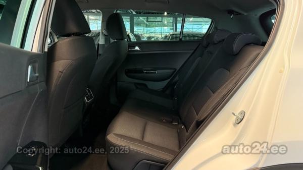 Balts Kia Sportage 2019 Rīga, ar dzinēja tilpumu 1.60 L un nobraukumu 103 tūkst. km par 15900 €, foto 11 vietnē AUTOMOTO.COM.LV