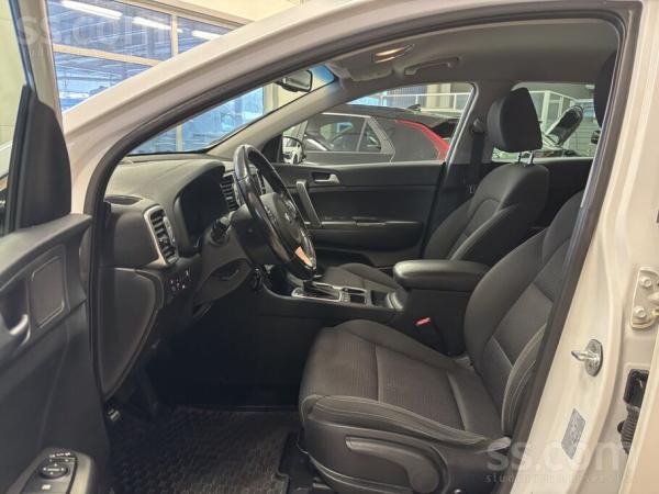 Balts Kia Sportage 2019 Rīga, ar dzinēja tilpumu 2.00 L un nobraukumu 150 tūkst. km par 11900 €, foto 8 vietnē AUTOMOTO.COM.LV