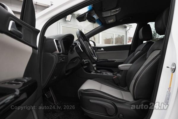 Balts Kia Sportage 2019 Jelgava, ar dzinēja tilpumu 1.70 L un nobraukumu 148 tūkst. km par 13424 €, foto 11 vietnē AUTOMOTO.COM.LV