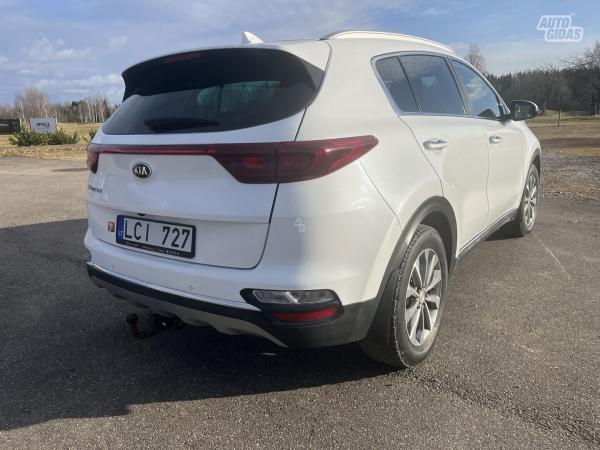 Белый Киа Sportage 2019 в Вильнюс, объемом двигателя 1.60 л и пробегом 183 тыс. км за 12950 €, фото 4 на AUTOMOTO.COM.LV