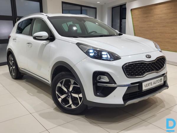 Белый Киа Sportage 2019 в Рига, объемом двигателя 1.70 л и пробегом 123 тыс. км за 13990 €, фото 1 на AUTOMOTO.COM.LV