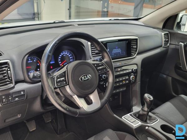 Белый Киа Sportage 2019 в Рига, объемом двигателя 1.70 л и пробегом 123 тыс. км за 13990 €, фото 6 на AUTOMOTO.COM.LV