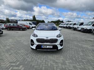 Белый Киа Sportage 2019 в Таураге, объемом двигателя 1.60 л и пробегом 107 тыс. км за 14800 €, фото  на AUTOMOTO.COM.LV