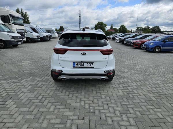 Белый Киа Sportage 2019 в Таураге, объемом двигателя 1.60 л и пробегом 107 тыс. км за 14800 €, фото 7 на AUTOMOTO.COM.LV