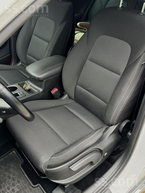 Balts Kia Sportage 2019 Jelgava, ar dzinēja tilpumu 1.60 L un nobraukumu 53 tūkst. km par 17800 €, foto 6 vietnē AUTOMOTO.COM.LV