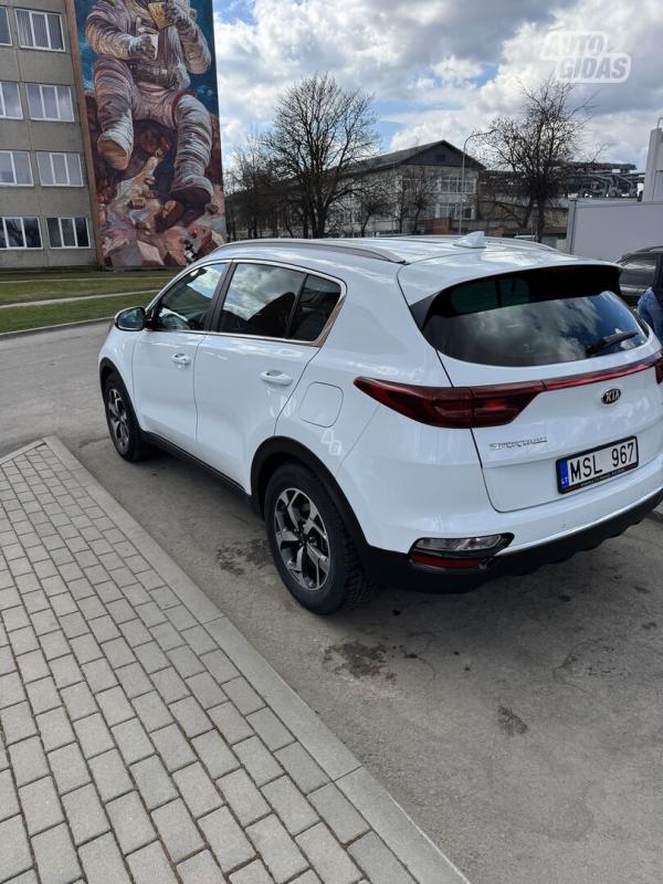 Белый Киа Sportage 2019 в Шяуляй, объемом двигателя 1.60 л и пробегом 207 тыс. км за 13200 €, фото 3 на AUTOMOTO.COM.LV