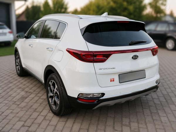 Balts Kia Sportage 2019 Kauņa, ar dzinēja tilpumu 1.60 L un nobraukumu 123 tūkst. km par 9400 €, foto 5 vietnē AUTOMOTO.COM.LV