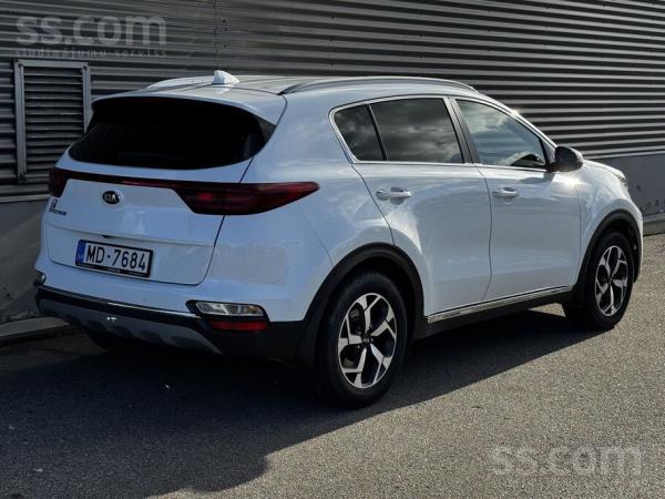 Balts Kia Sportage 2019 Rīga, ar dzinēja tilpumu 1.60 L un nobraukumu 193 tūkst. km par 11900 €, foto 6 vietnē AUTOMOTO.COM.LV