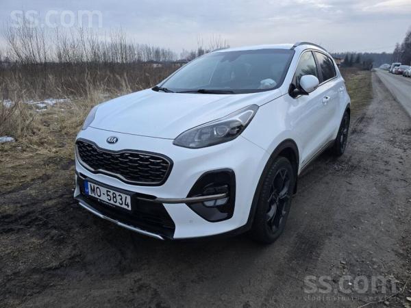 White Kia Sportage 2020 in Riga, with an engine capacity of 1.60 L and mileage of 92 thousand km for 17200 €, photo 9 on AUTOMOTO.COM.LV