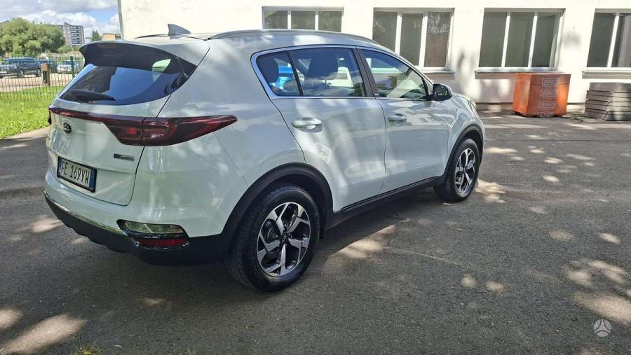 Balts Kia Sportage 2020 Kauņa, ar dzinēja tilpumu 1.60 L un nobraukumu 66 tūkst. km par 13999 €, foto 9 vietnē AUTOMOTO.COM.LV