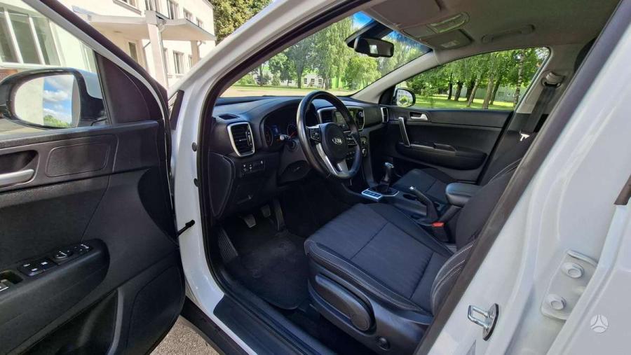 Balts Kia Sportage 2020 Kauņa, ar dzinēja tilpumu 1.60 L un nobraukumu 66 tūkst. km par 13999 €, foto 17 vietnē AUTOMOTO.COM.LV