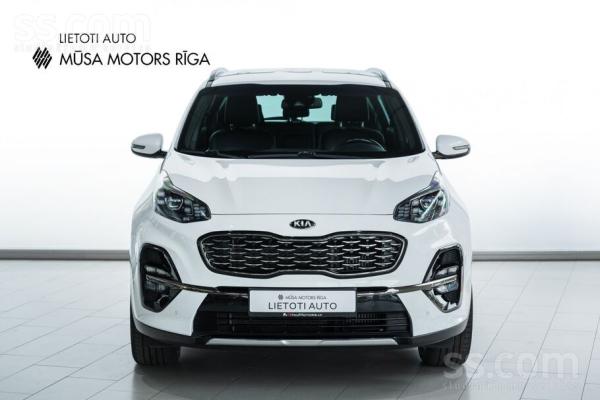 White Kia Sportage 2020 in Riga, with an engine capacity of 1.60 L and mileage of 94 thousand km for 17900 €, photo 3 on AUTOMOTO.COM.LV