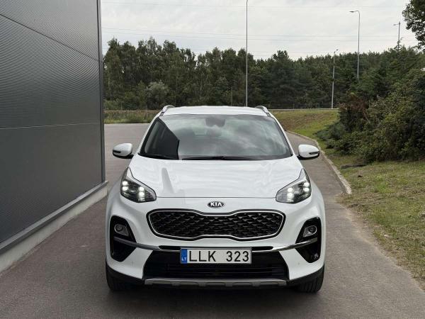 Balts Kia Sportage 2020 Kauņa, ar dzinēja tilpumu 1.59 L un nobraukumu 62 tūkst. km par 16500 €, foto 3 vietnē AUTOMOTO.COM.LV