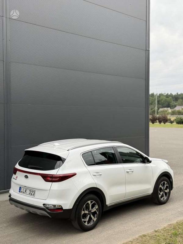 Balts Kia Sportage 2020 Kauņa, ar dzinēja tilpumu 1.59 L un nobraukumu 62 tūkst. km par 16500 €, foto 9 vietnē AUTOMOTO.COM.LV