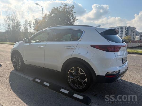 Balts Kia Sportage 2020 Rīga, ar dzinēja tilpumu 1.60 L un nobraukumu 112 tūkst. km par 14990 €, foto 4 vietnē AUTOMOTO.COM.LV