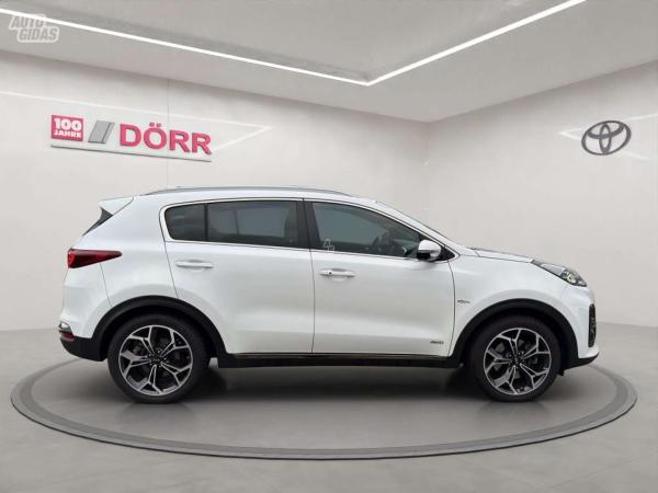 White Kia Sportage 2021 in Kaunas, with an engine capacity of 2.00 L and mileage of 45 thousand km for 28570 €, photo 5 on AUTOMOTO.COM.LV