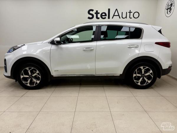 White Kia Sportage 2021 in Vilnius, with an engine capacity of 1.60 L and mileage of 75 thousand km for 17600 €, photo 2 on AUTOMOTO.COM.LV