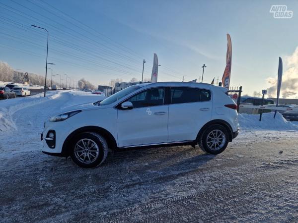 Белый Киа Sportage 2021 в Каунас, объемом двигателя 1.60 л и пробегом 116 тыс. км за 14290 €, фото 4 на AUTOMOTO.COM.LV