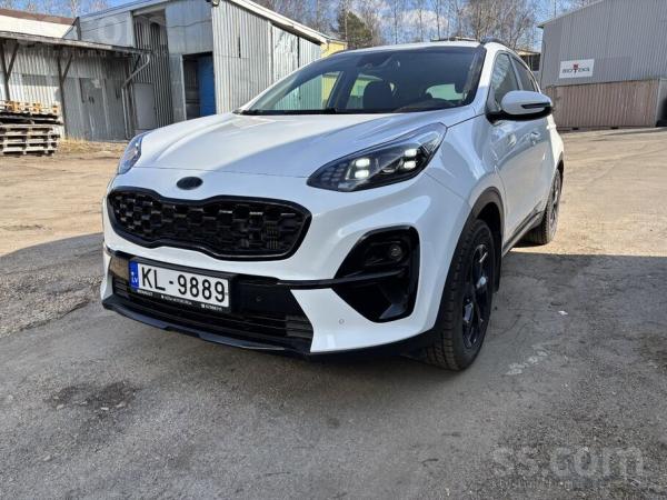 Balts Kia Sportage 2021 Rīga, ar dzinēja tilpumu 1.60 L un nobraukumu 135 tūkst. km par 15700 €, foto 3 vietnē AUTOMOTO.COM.LV