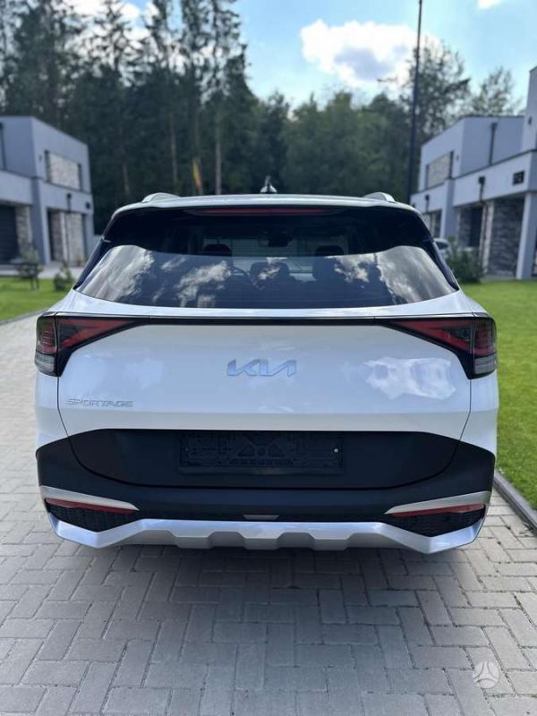 Белый Киа Sportage 2021 в Вильнюс, объемом двигателя 1.60 л и пробегом 145 тыс. км за 12250 €, фото 7 на AUTOMOTO.COM.LV