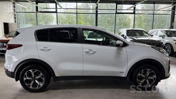 Белый Киа Sportage 2021 в Рига, объемом двигателя 1.60 л и пробегом 117 тыс. км за 15900 €, фото 5 на AUTOMOTO.COM.LV