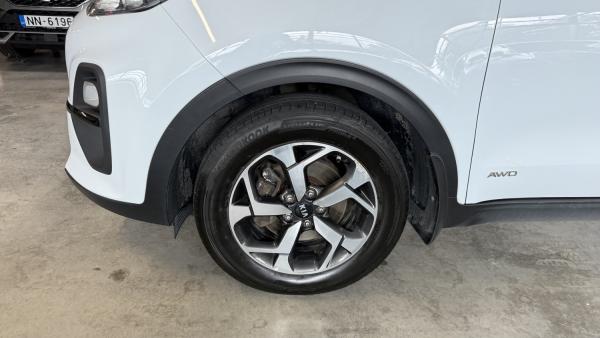 Balts Kia Sportage 2021 Rīga, ar dzinēja tilpumu 1.60 L un nobraukumu 117 tūkst. km par 1590000 €, foto 6 vietnē AUTOMOTO.COM.LV