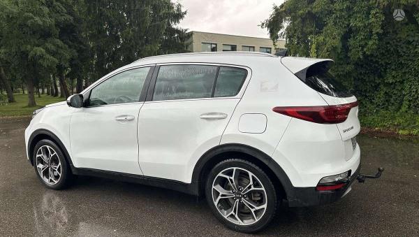Balts Kia Sportage 2021 Prienai, ar dzinēja tilpumu 1.60 L un nobraukumu 124 tūkst. km par 12800 €, foto 4 vietnē AUTOMOTO.COM.LV