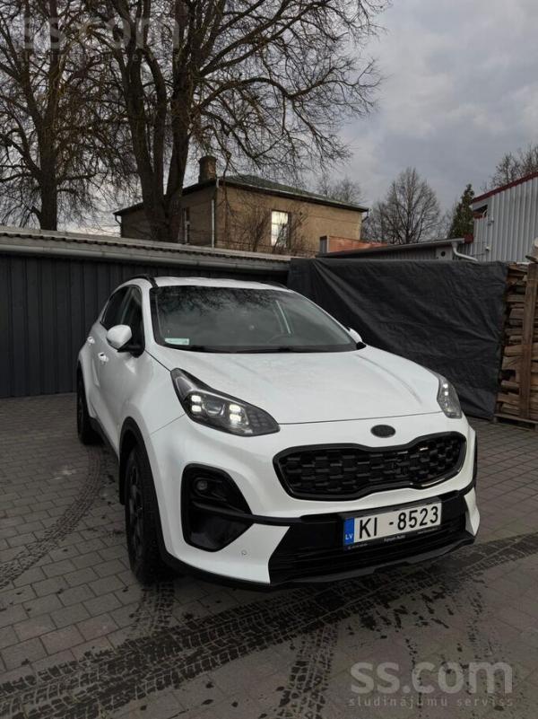Киа Sportage 2021 в Цесис на AUTOMOTO.COM.LV Белый Киа Sportage 2021 в Цесис, объемом двигателя 1.60 л и пробегом 165 тыс. км за 13900 €, фото 3 на AUTOMOTO.COM.LV