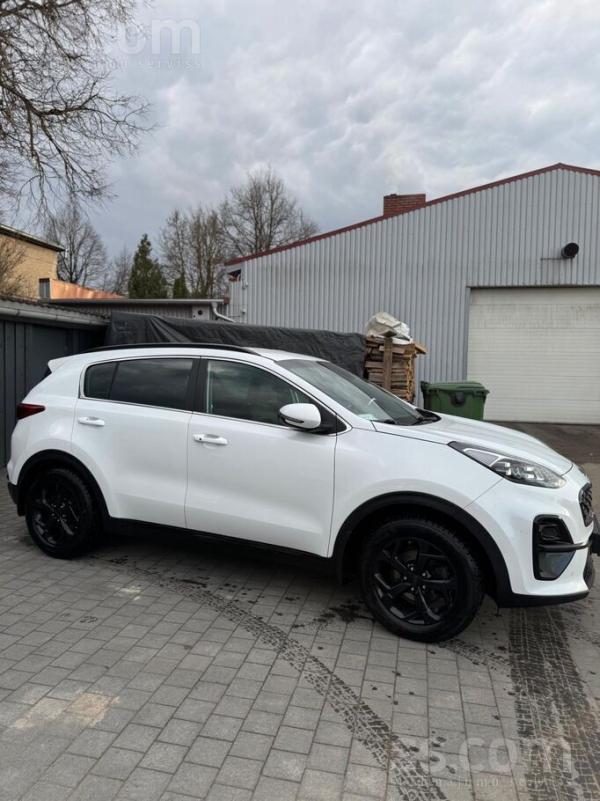 Киа Sportage 2021 в Цесис на AUTOMOTO.COM.LV Белый Киа Sportage 2021 в Цесис, объемом двигателя 1.60 л и пробегом 165 тыс. км за 13900 €, фото 4 на AUTOMOTO.COM.LV