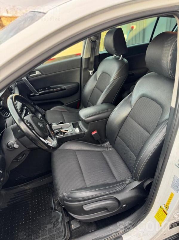Киа Sportage 2021 в Цесис на AUTOMOTO.COM.LV Белый Киа Sportage 2021 в Цесис, объемом двигателя 1.60 л и пробегом 165 тыс. км за 13900 €, фото 9 на AUTOMOTO.COM.LV