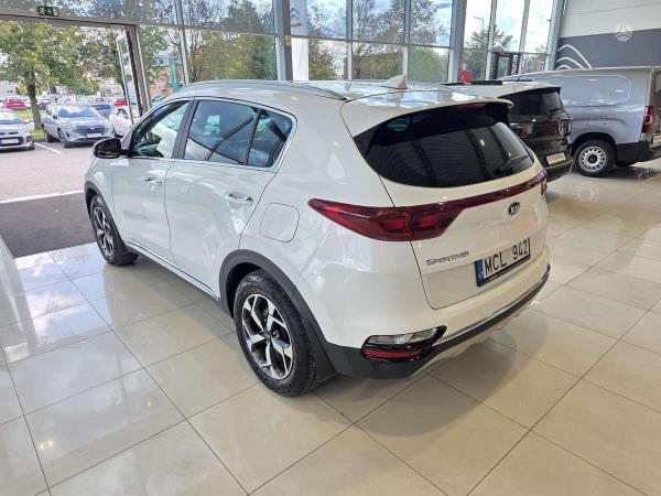 Белый Киа Sportage 2021 в Каунас, объемом двигателя 1.60 л и пробегом 58 тыс. км за 17700 €, фото 4 на AUTOMOTO.COM.LV