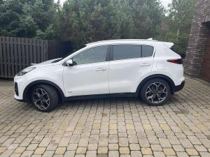 Белый Киа Sportage 2021 в Вильнюс, объемом двигателя 1.59 л и пробегом 95 тыс. км за 17000 €, фото  на AUTOMOTO.COM.LV
